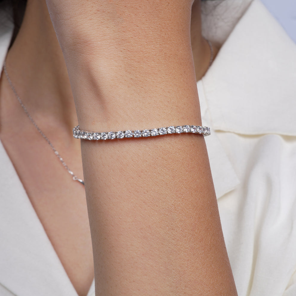 Buy Tennis Radiant Charm Bracelet – Glamour Redefined | Diamo